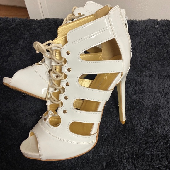 Shoes | Cream Heels Sandals | Poshmark